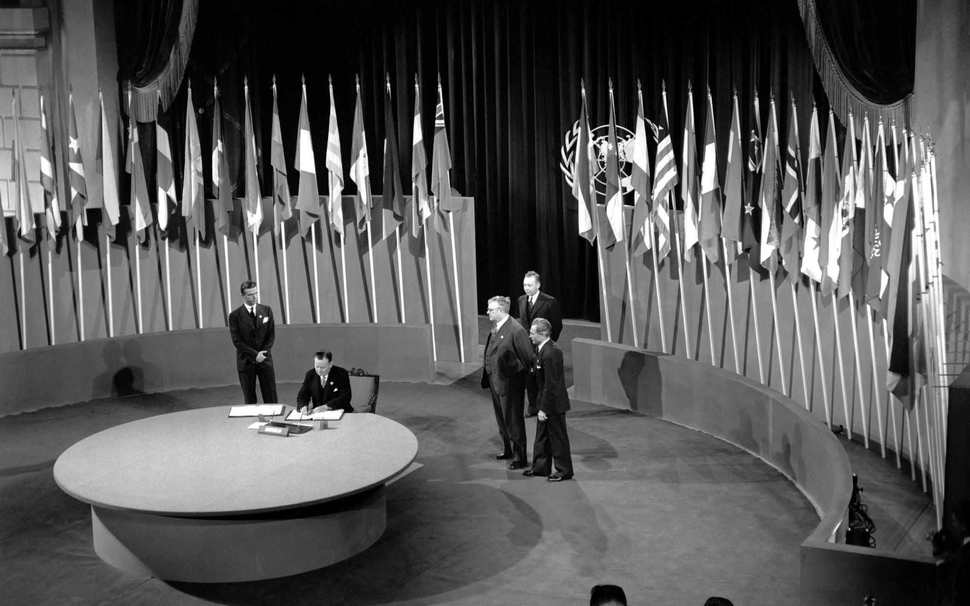 Second World War Defining Moments, 1939–1945 | 4.4 1942 Defying ...